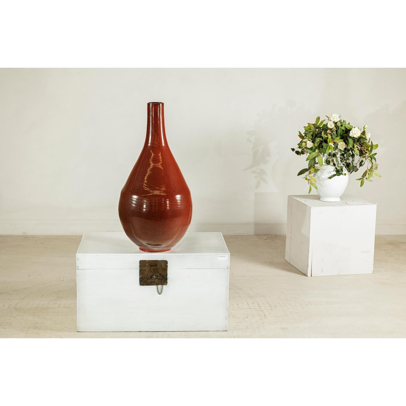 Red-Brown Ceramic Vase with Teardrop Silhouette | FEA Home
